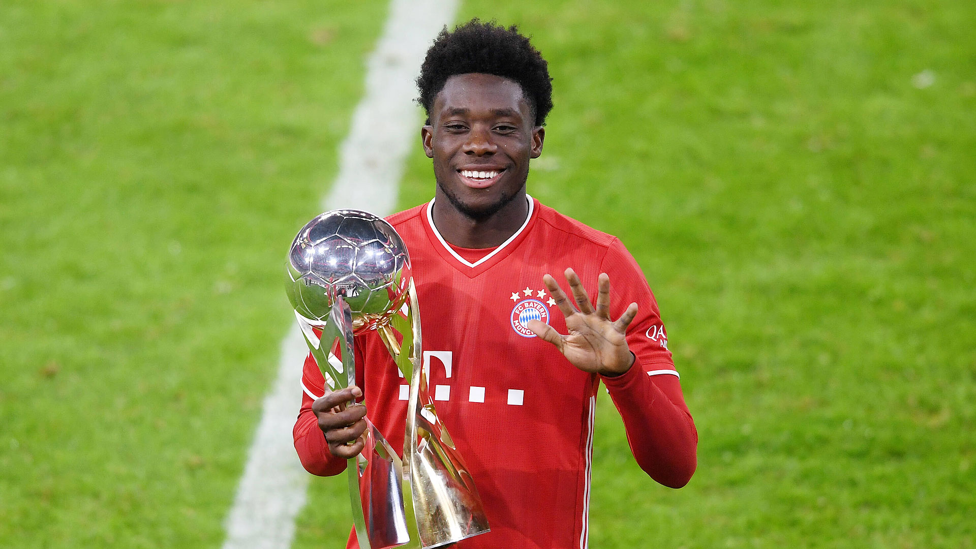 Alphonso Davies nominated for Golden Boy award