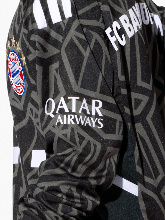 Kinder Trikot Torwart 22-23 schwarz | Offizieller FC Bayern Store