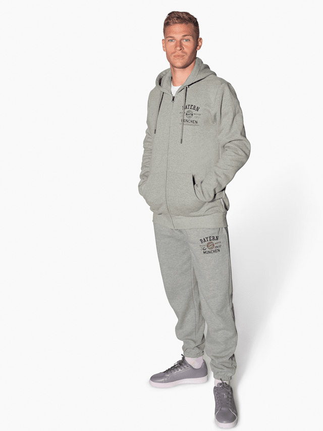 Men Record champion zip jacket gray | Official FC Bayern Munich Store