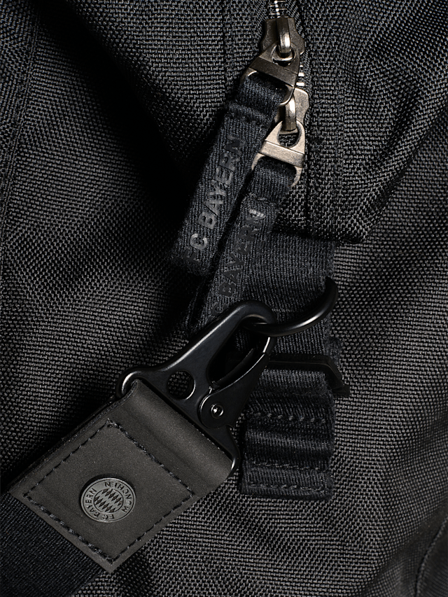 Sports bag small | Official FC Bayern Munich Store