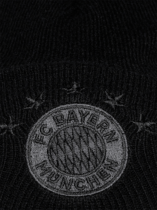 Kinder Knitted hat with logo schwarz | Official FC Bayern Munich Store
