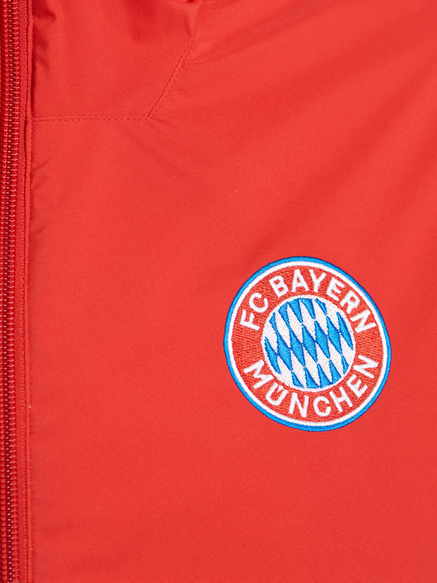 Men Team spirit jacket red | Official FC Bayern Munich Store