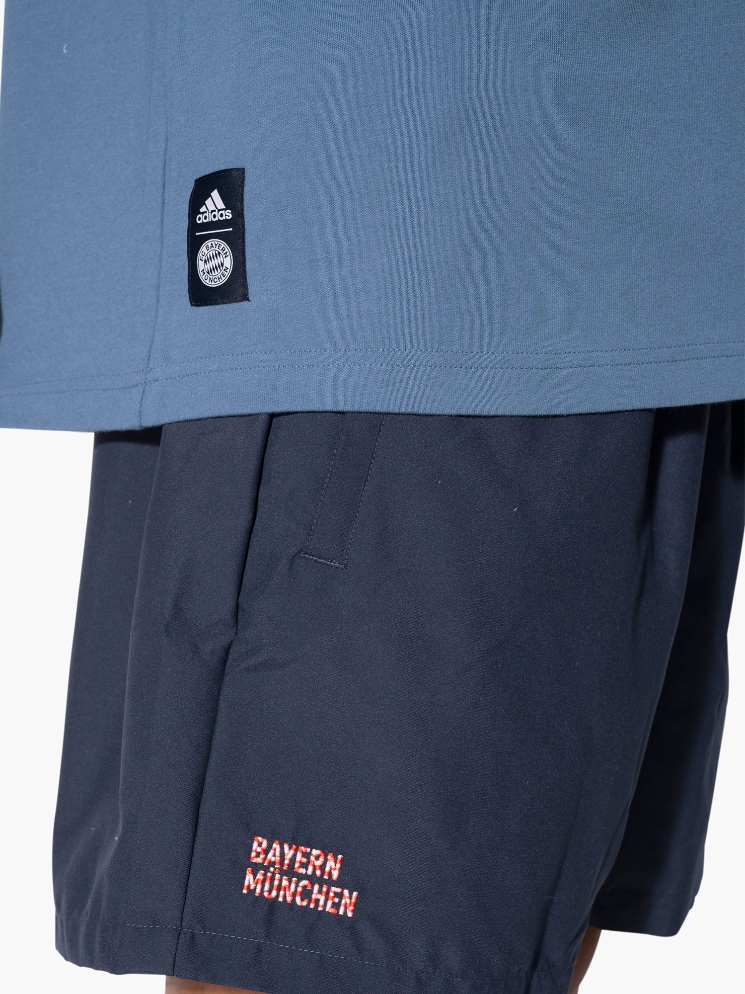 Men BM lifestyle T-shirt blue | Official FC Bayern Munich Store