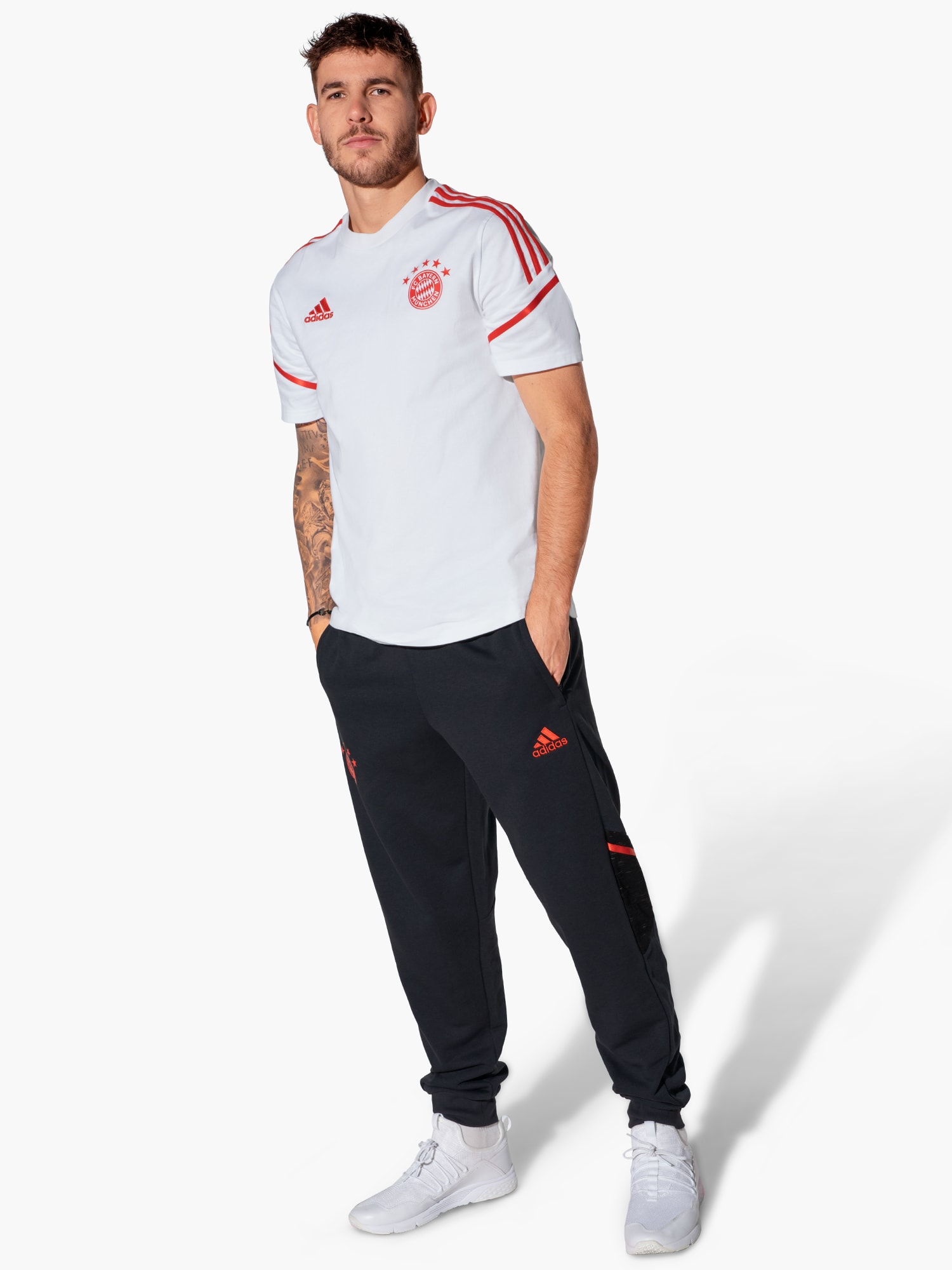 Men Teamline T-shirt white | Official FC Bayern Munich Store