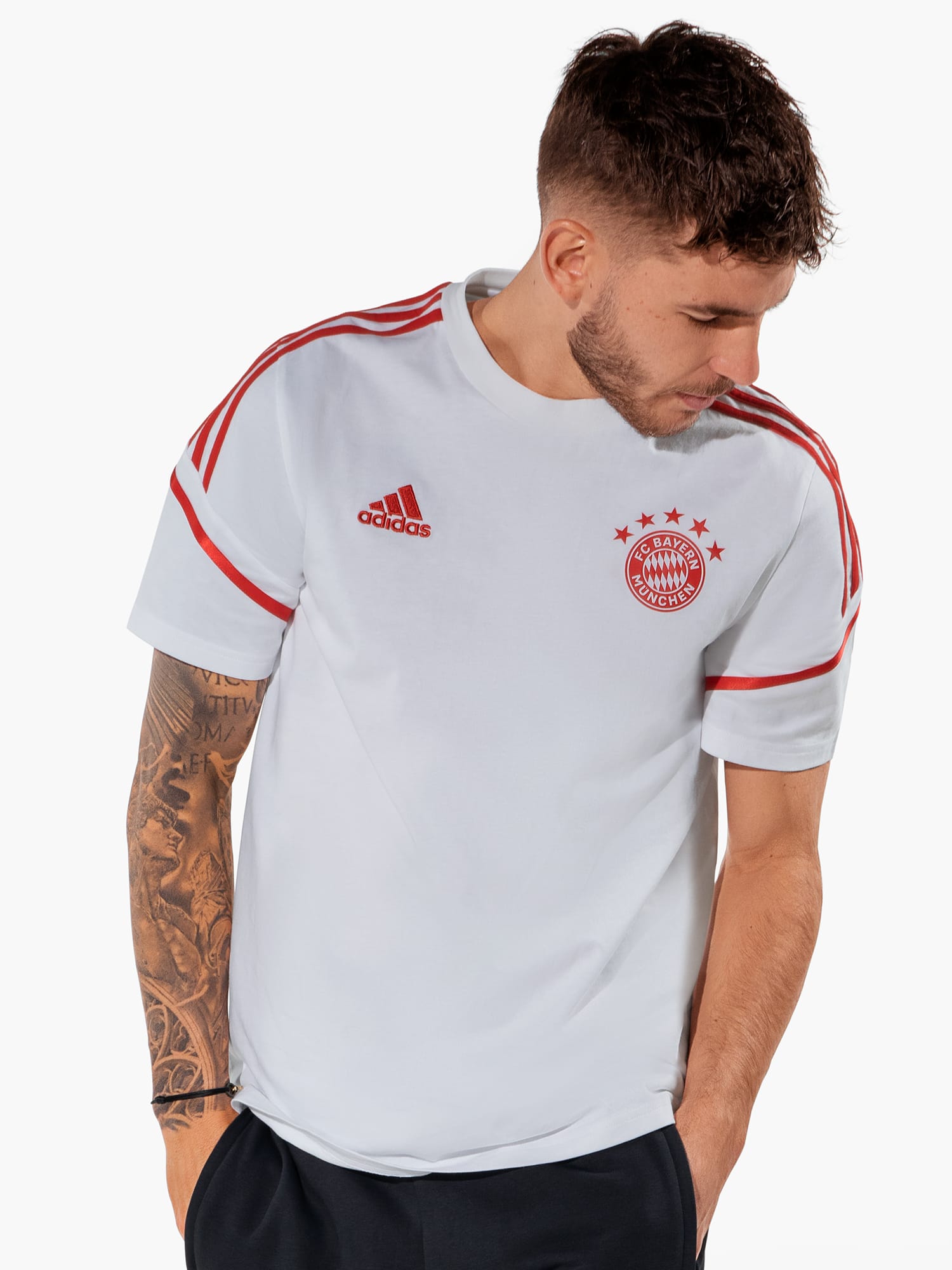 Men Teamline T-shirt white | Official FC Bayern Munich Store