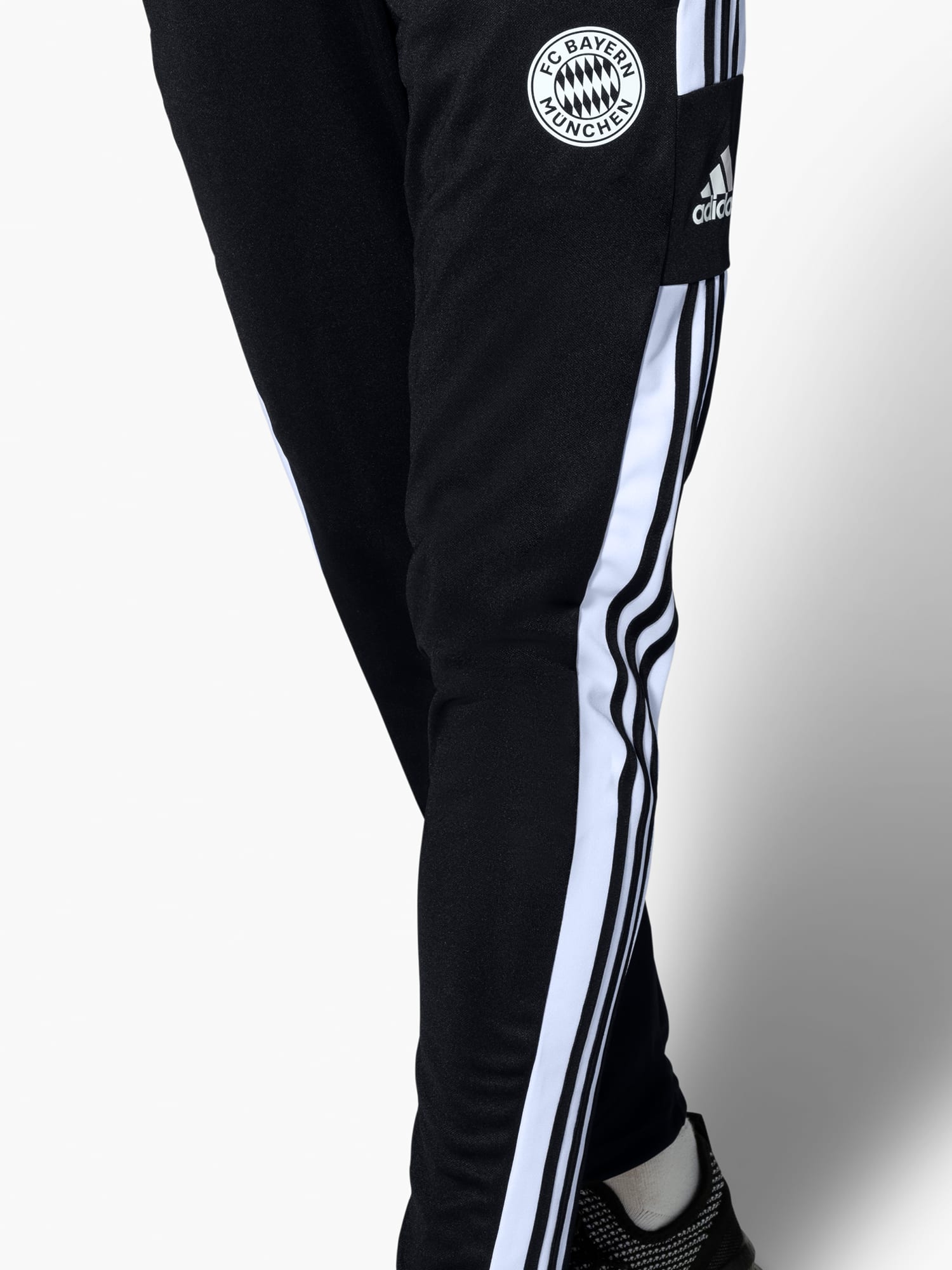Men Training trousers black | Official FC Bayern Munich Store