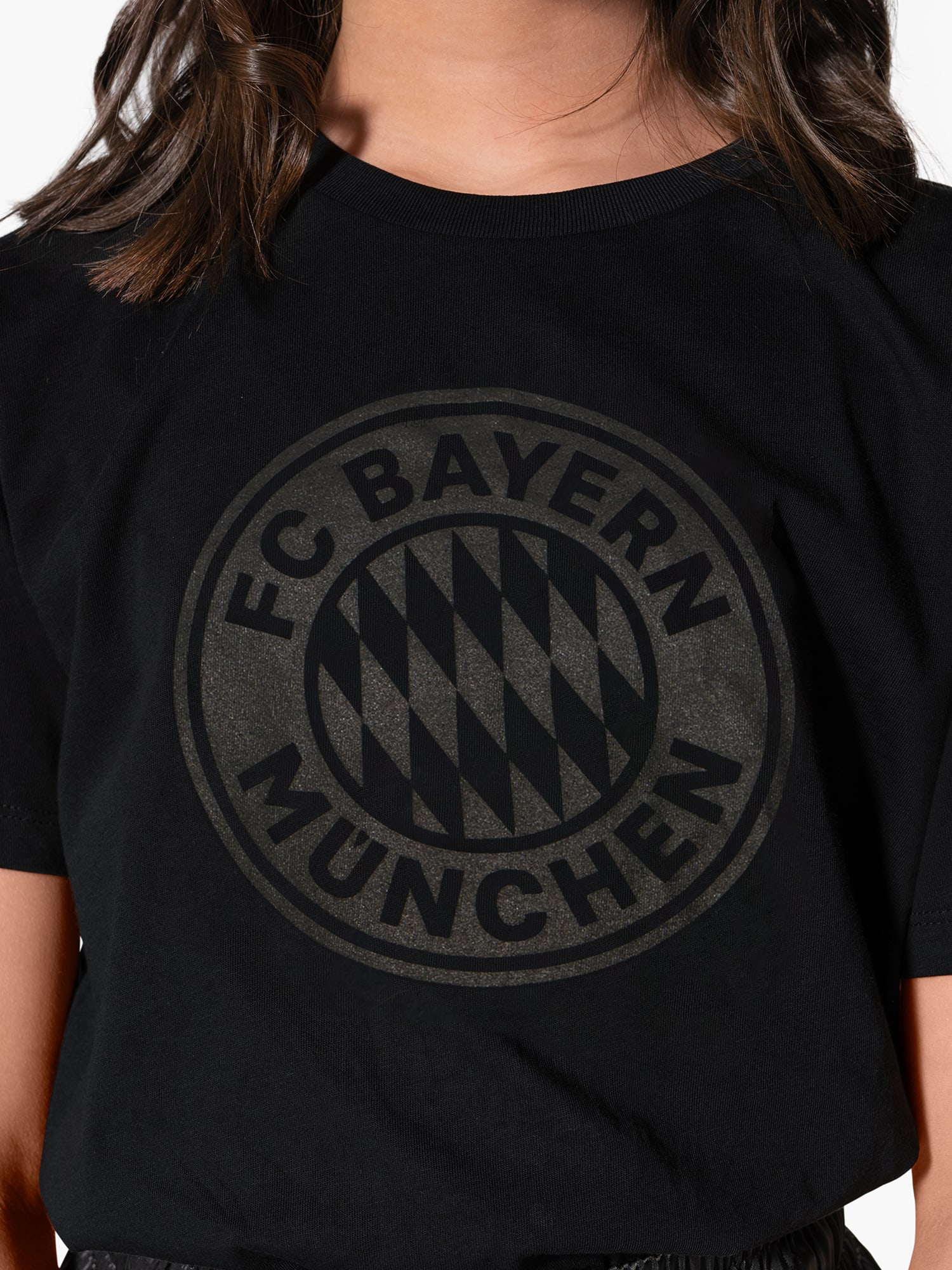 Kids T-shirt black with logo black | Official FC Bayern Munich Store