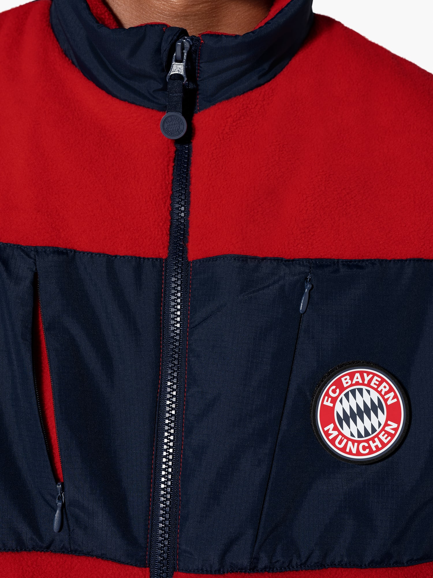 Men Fleece Jacket red | Official FC Bayern Munich Store