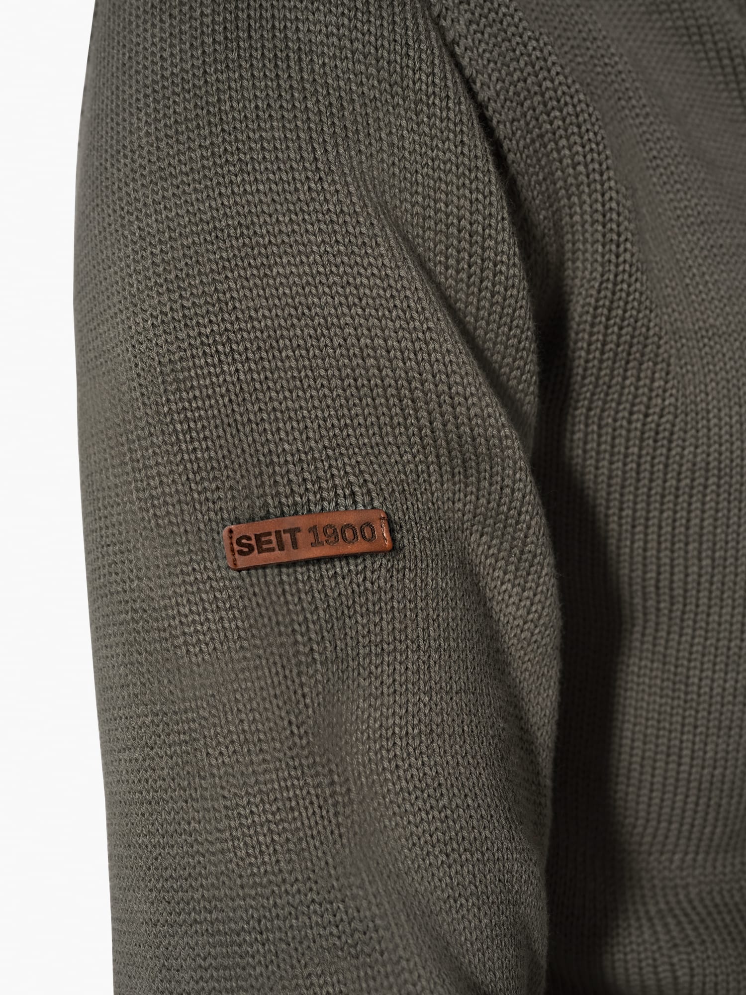 Men Knitted troyer home green | Official FC Bayern Munich Store