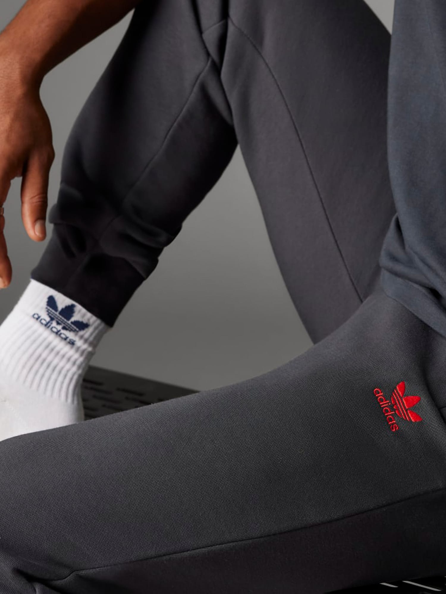 Men Pant Trefoil grey | Official FC Bayern Munich Store