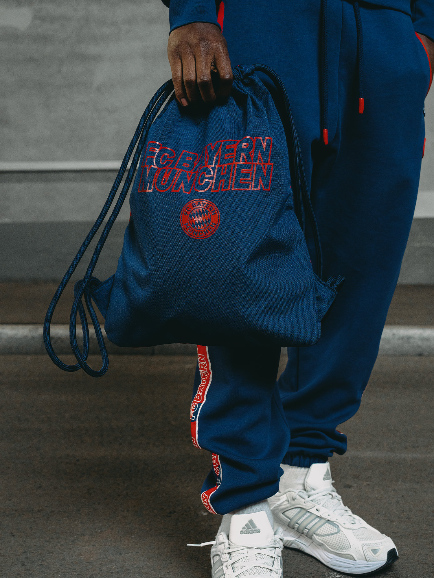 Unisex Sports bag Street | Official FC Bayern Munich Store