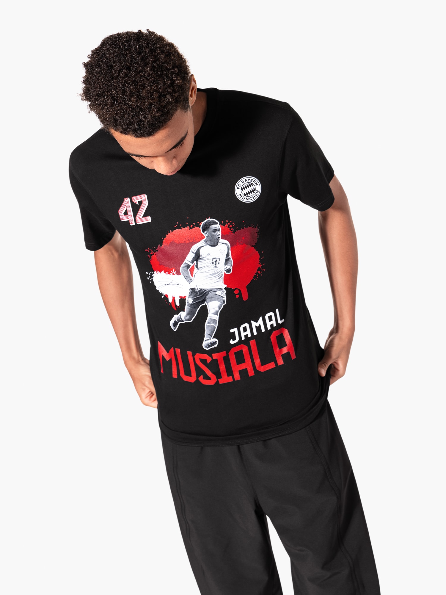 Men Musiala T-shirt black | Official FC Bayern Munich Store