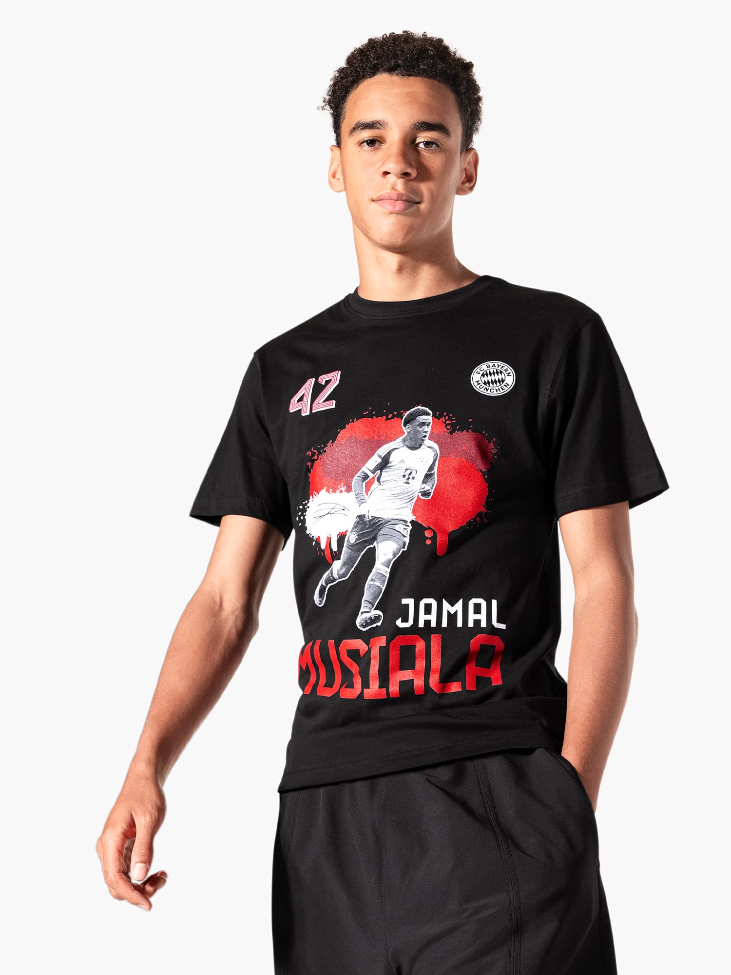 Men Musiala T-shirt black | Official FC Bayern Munich Store