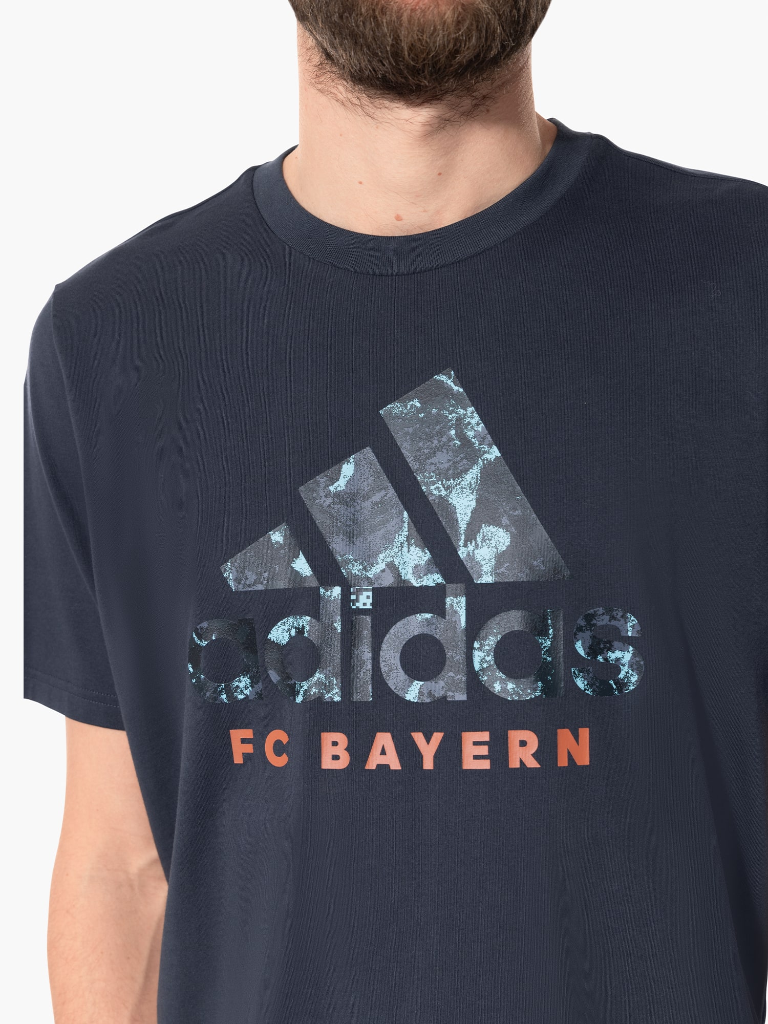 Men T-shirt Graphic FCBM anthracite | Official FC Bayern Munich Store