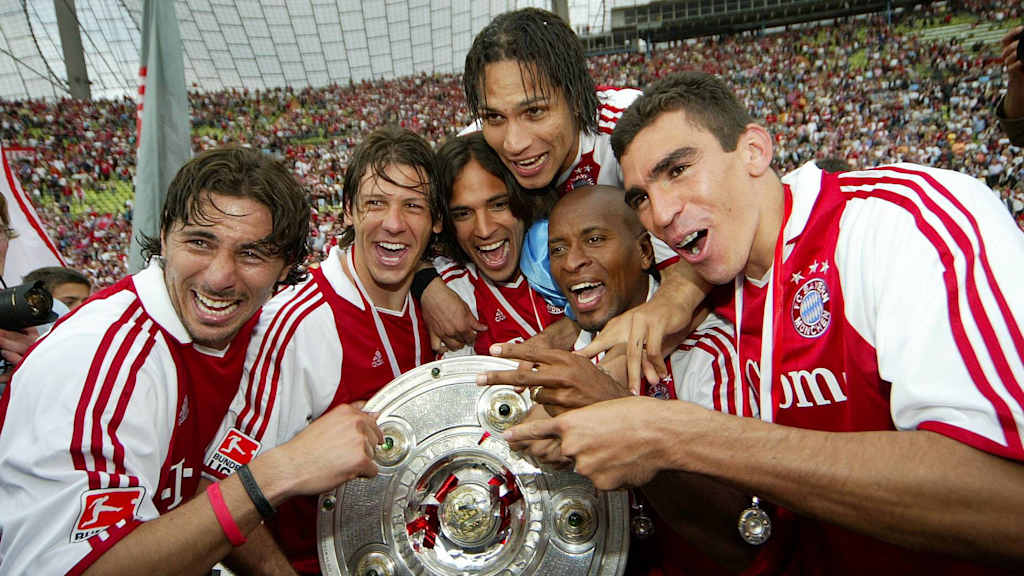 Campeón del Mundo, Jefe de la defensa - ¡Simplemente, Lúcio!