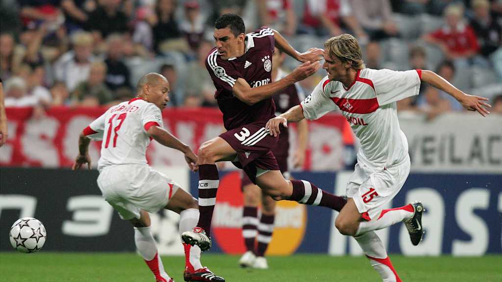 Campeón del Mundo, Jefe de la defensa - ¡Simplemente, Lúcio!