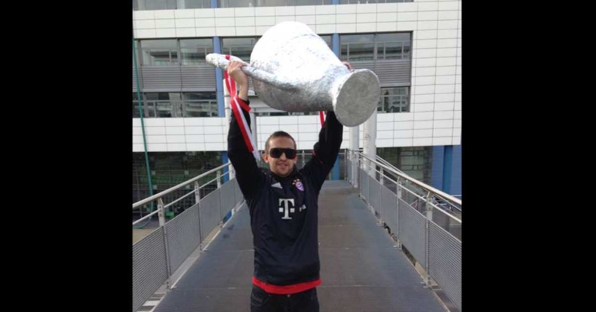 Patrick Petz mit dem Henkelpott