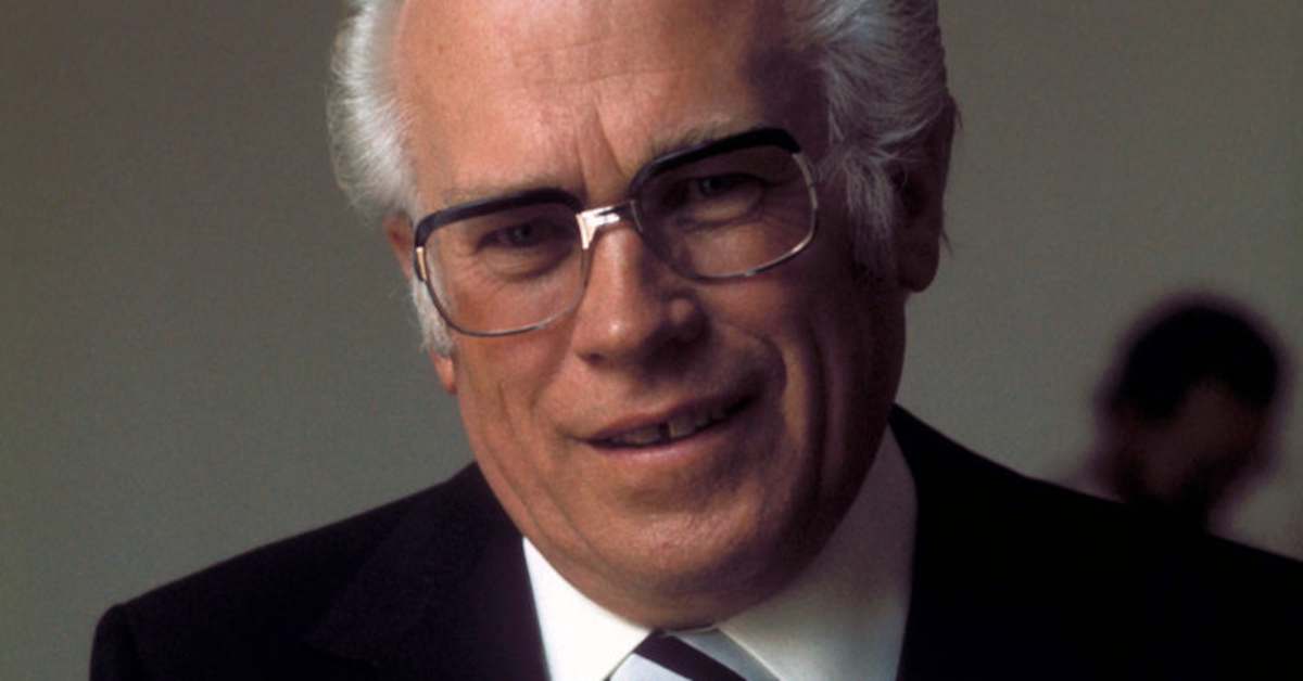 Wilhelm Neudecker (†)