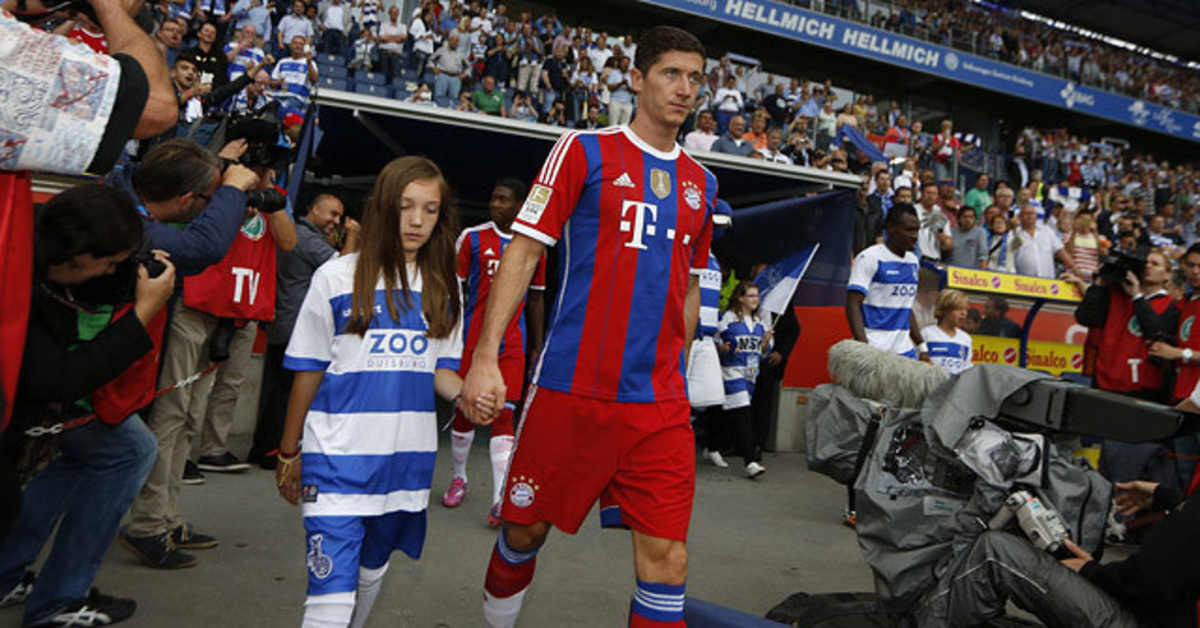 Robert Lewandowski's FCB debut in Duisburg