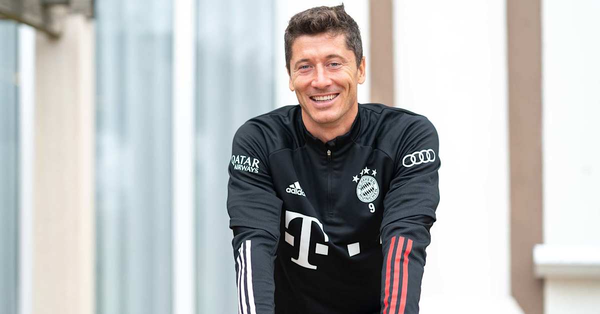 Gallery: High spirits as Bayern recuperate with cycling after Lyon win