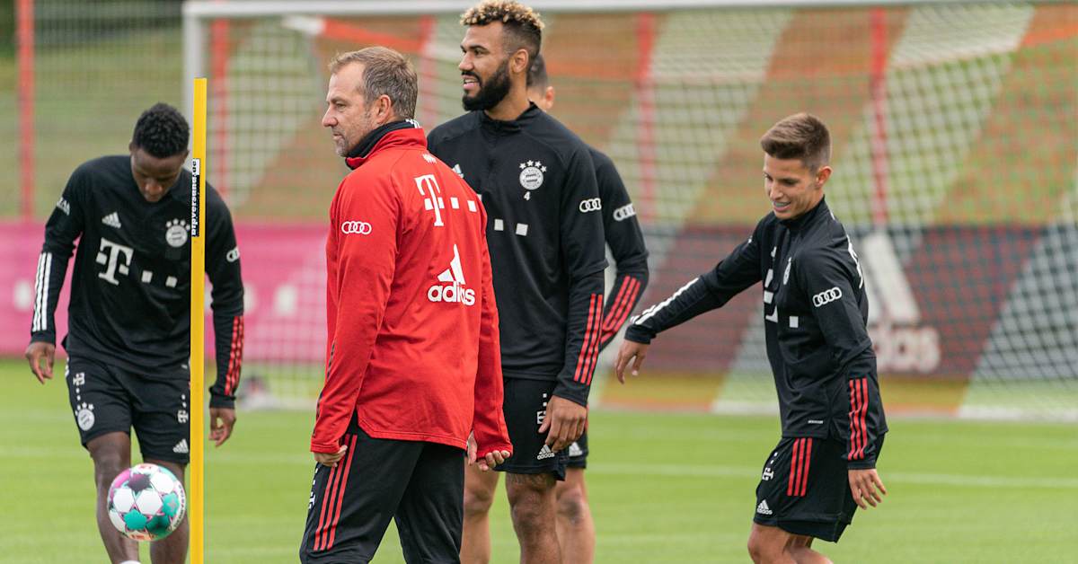 Video: Die Neuzugänge des FC Bayern trainieren an der Säbener Straße
