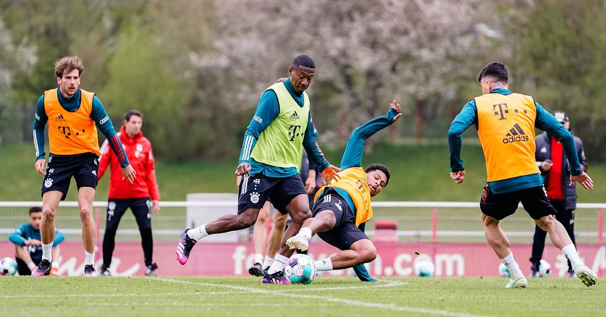 Gallery: Total commitment! The best pictures from FCB training session ...