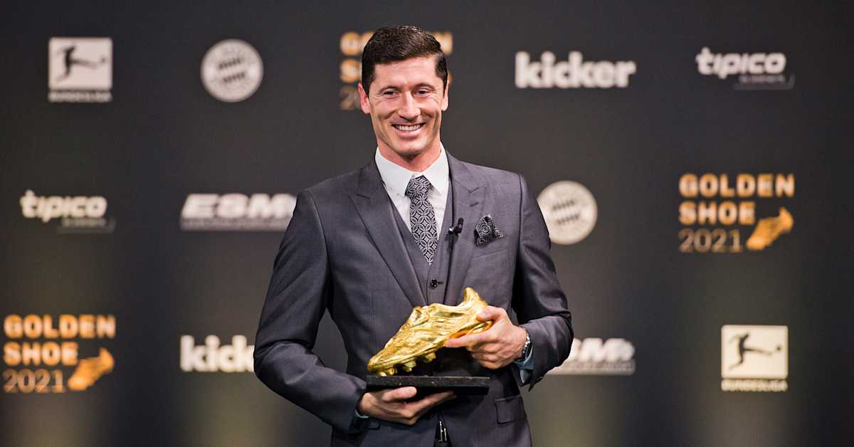 Galería: Robert Lewandowski recibe la Bota de Oro 2021