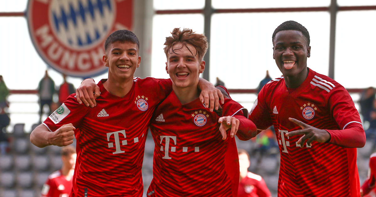 Spielbericht: FC Bayern U17 - Stuttgarter Kickers