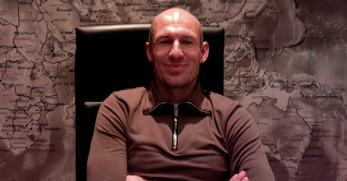 Robben speaks with fans about his future plans at 'FC Bayern Watchparty'