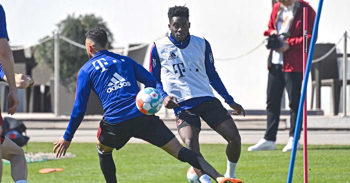 Video: Alphonso Davies involved in parts of team training