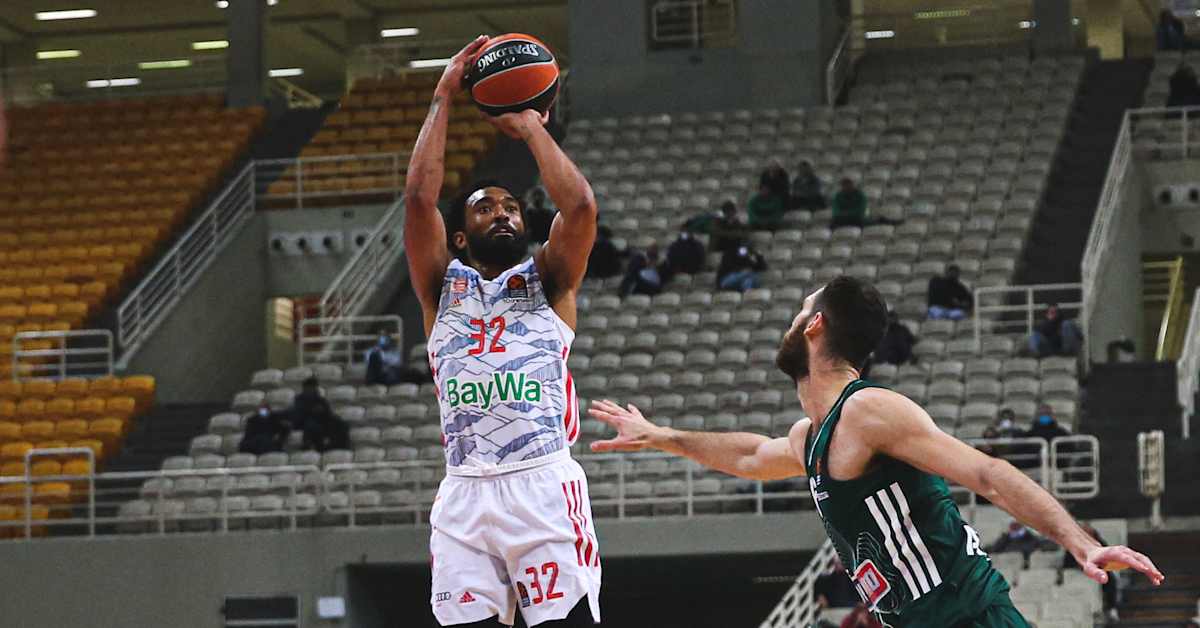 Bayern lose after comeback in Athens