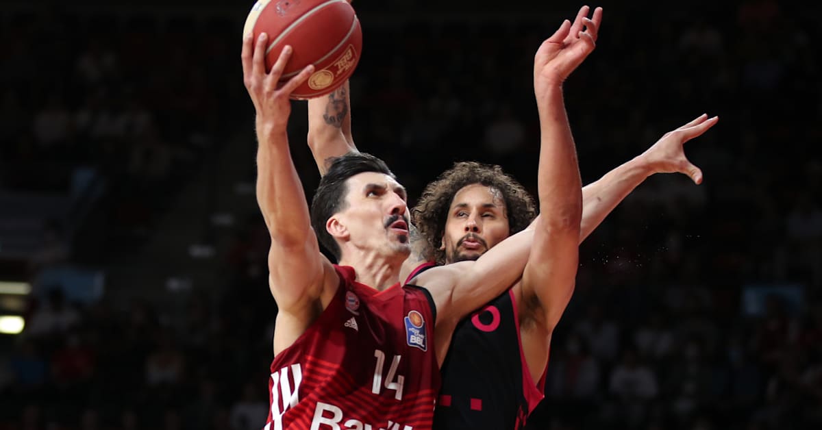 83-80 loss in Game 4