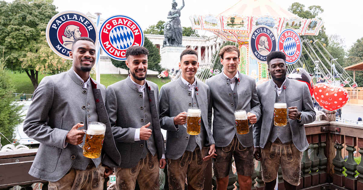 Traditioneller Wiesn-Besuch des FC Bayern