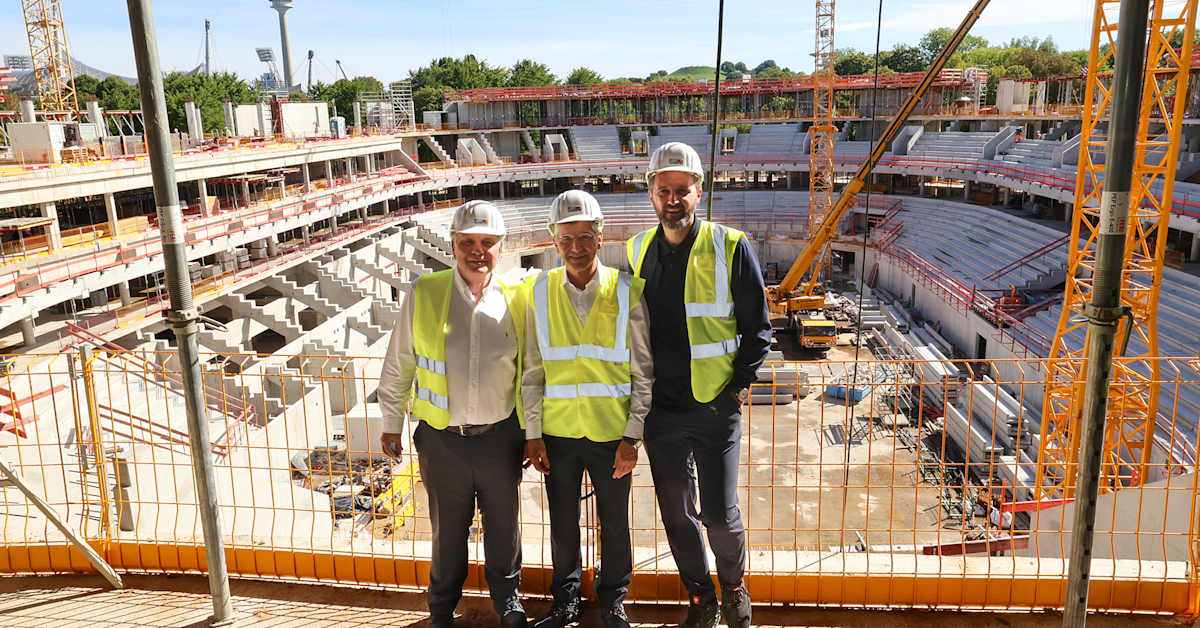 Hainer, Hoeneß und Pesic: SAP Garden construction site visit | FC Bayern