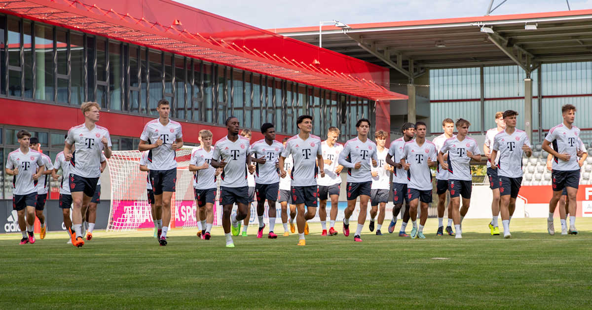 Trainingsauftakt für die U19 des FC Bayern