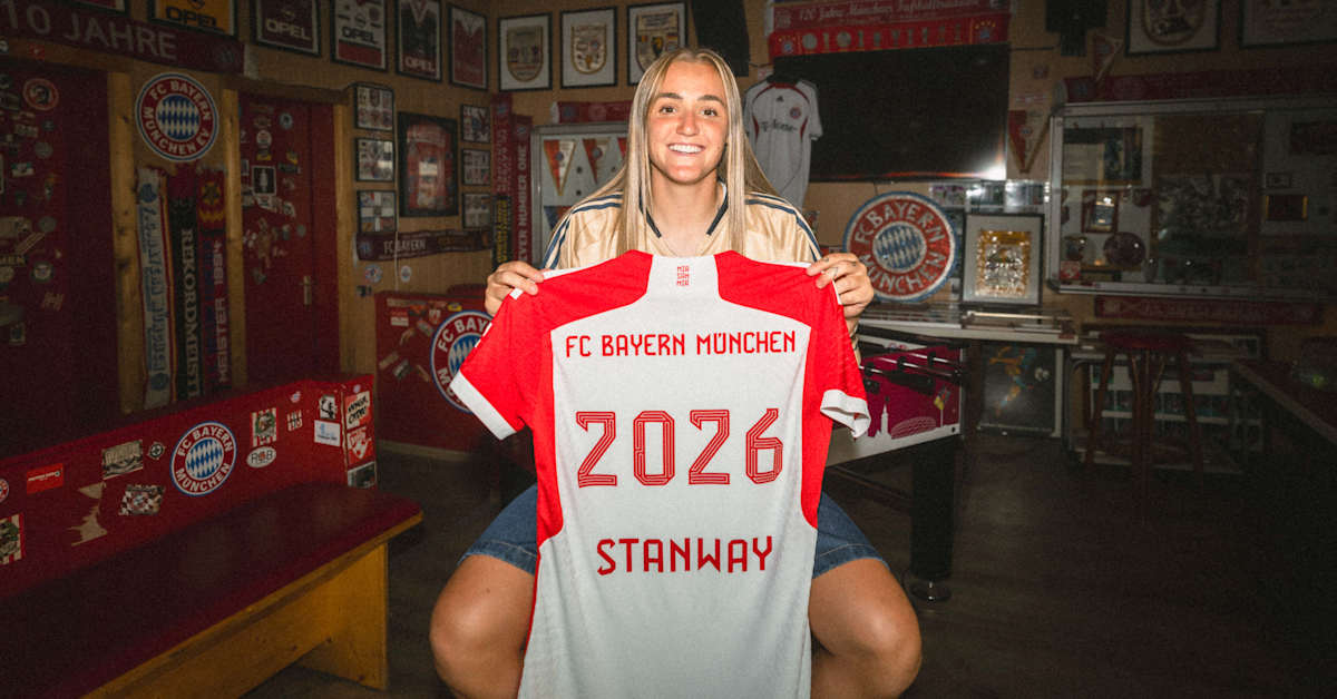 Georgia Stanway extends contract with FC Bayern Women until 2026