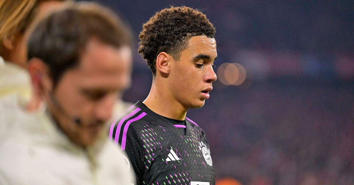 Jamal Musiala fue sustituido por lesión en el partido contra el Galatasaray