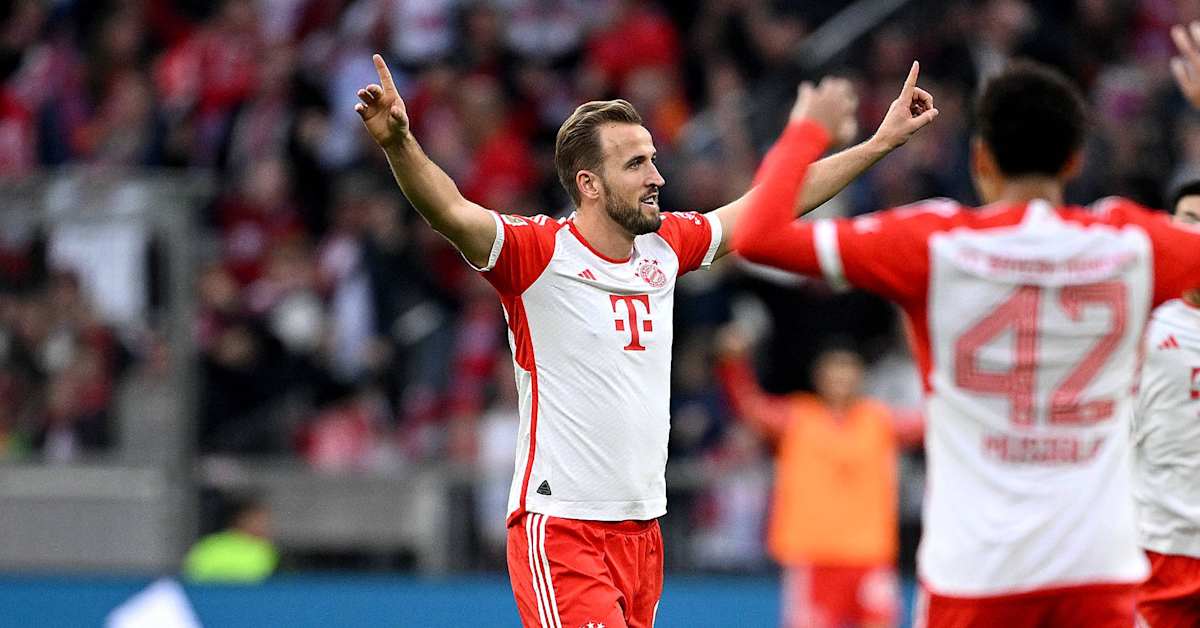 FC Bayern Goal of the Month for October | Harry Kane