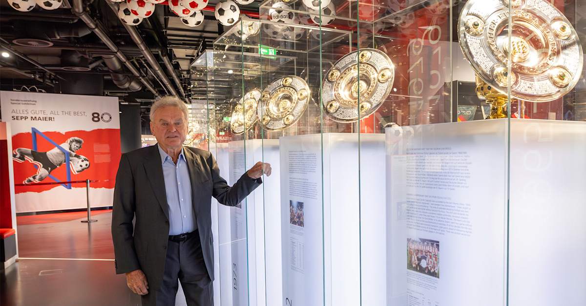FC Bayern ehrt Jubilar Sepp Maier | Museum