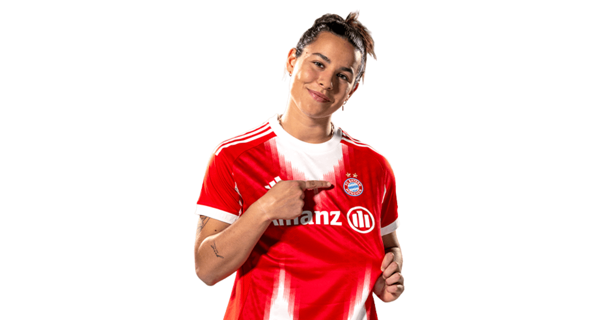 Lena Oberdorf: News & player profile - FC Bayern Women
