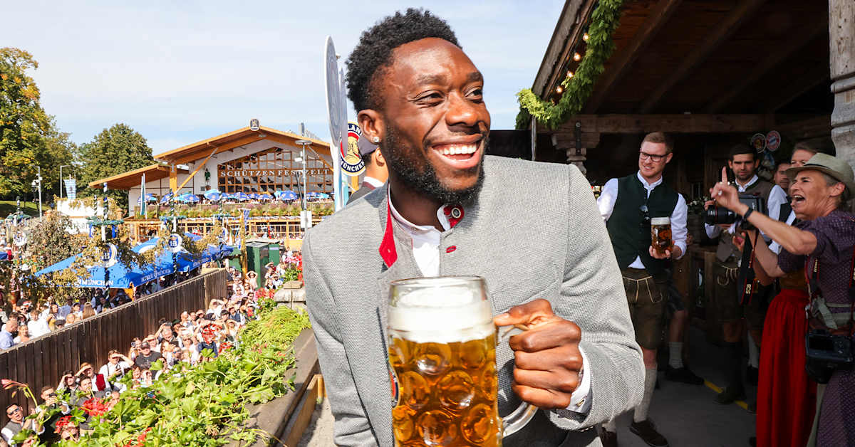 Traditioneller Wiesn-Besuch des FC Bayern
