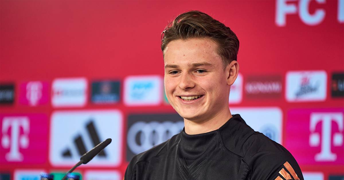 Video: Vorstellung von Jonas Urbig mit Max Eberl | FC Bayern