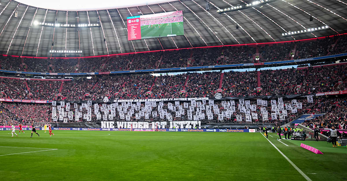 Tifo de los aficionados del FC Bayern con motivo del Día Internacional ...