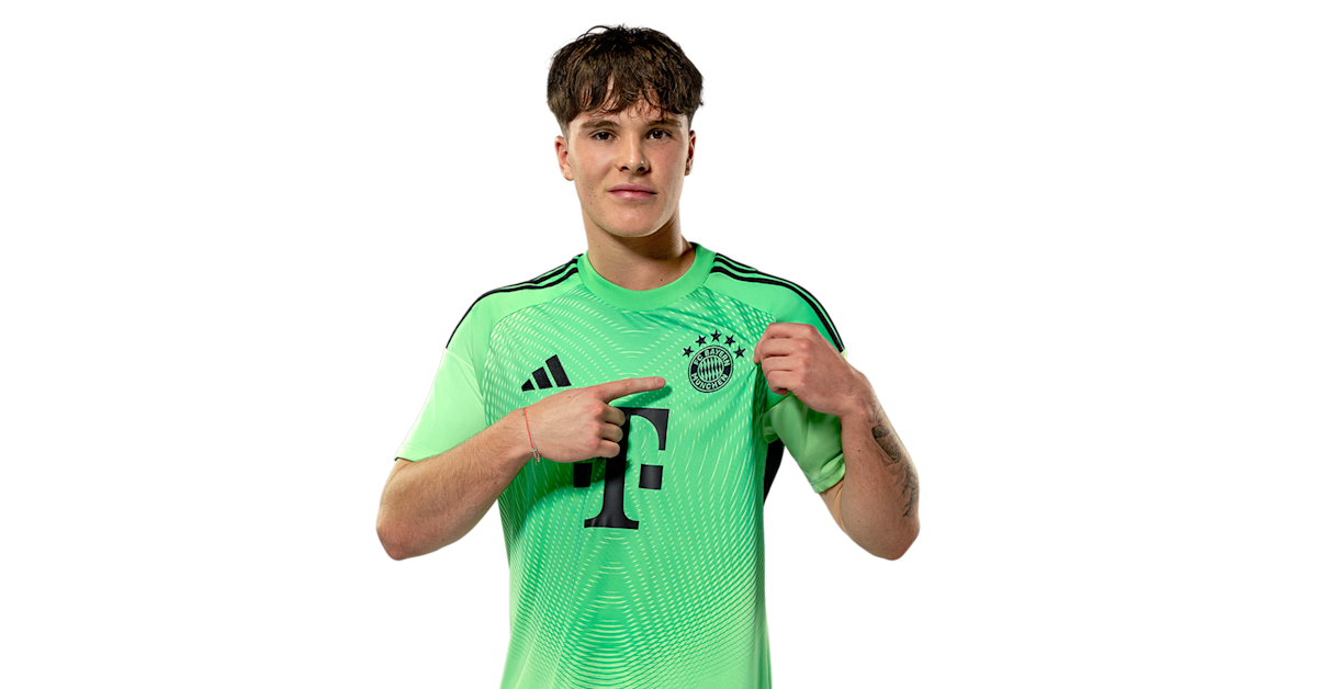 Leon Klanac: News & player profile - FC Bayern Munich