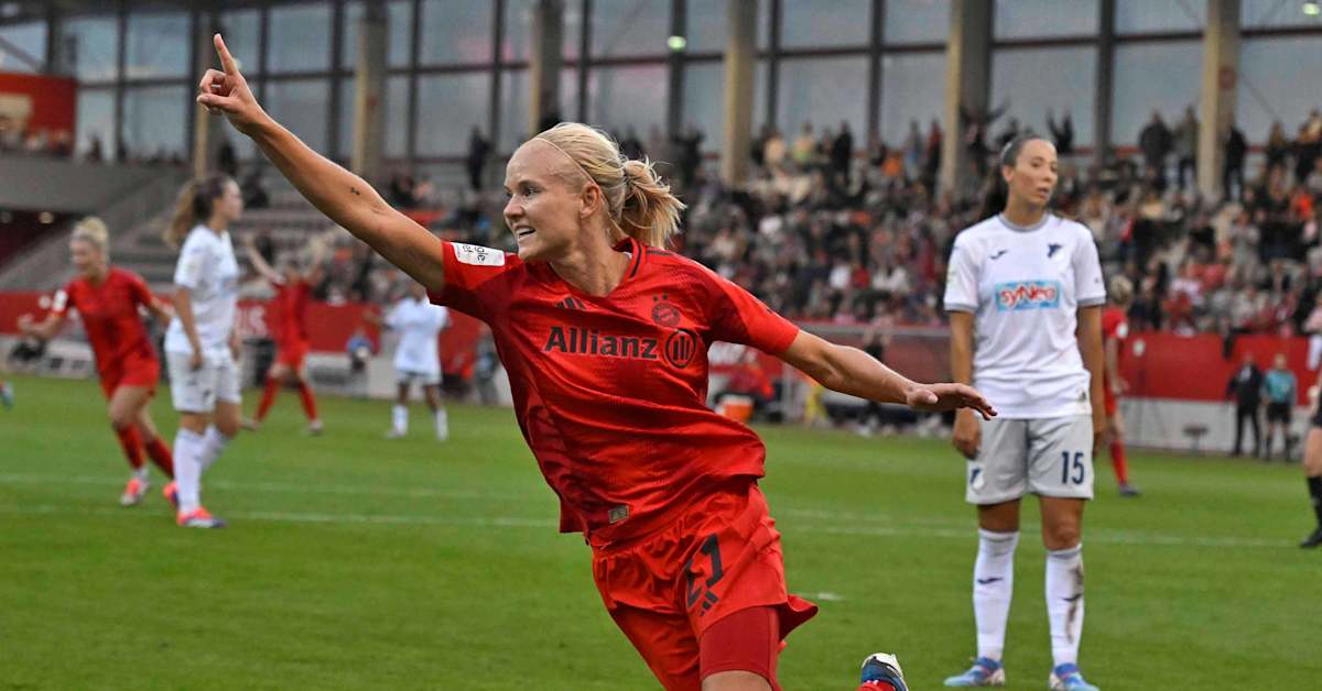 Pernille Harder named FC Bayern Women Player of the Season 2024/25