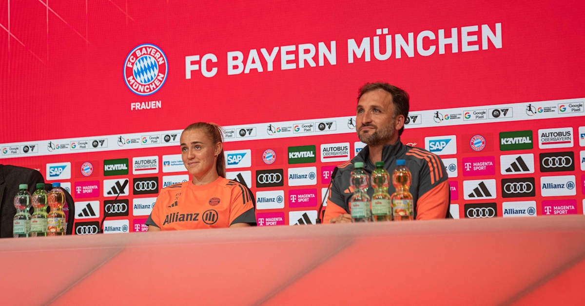 Video: Press conference with José Barcala and Georgia Stanway before ...