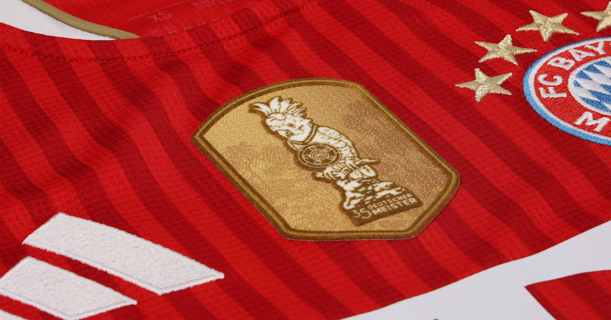 Ansturm im FC Bayern Online-Store dank Kakadu-Badge