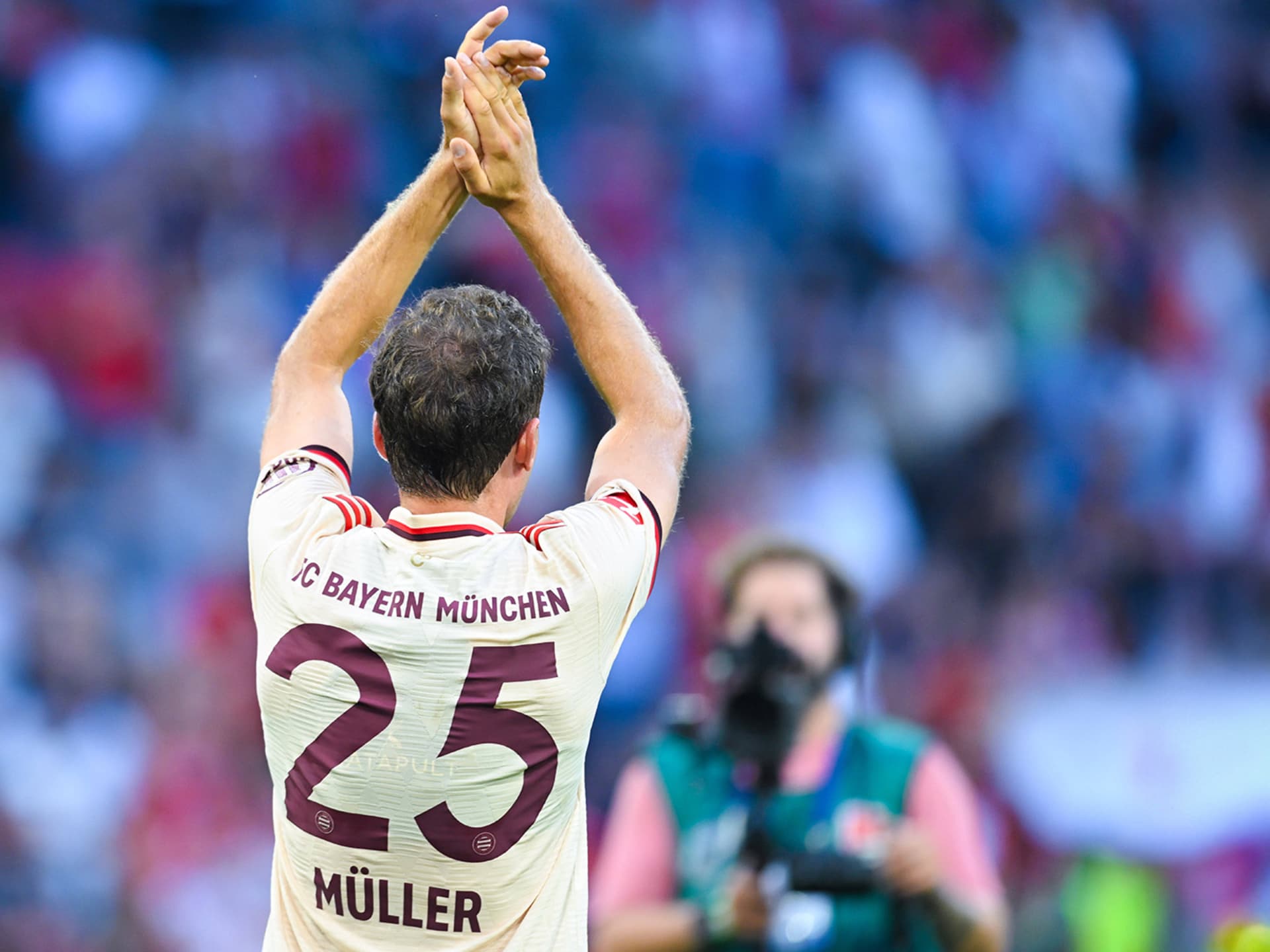 thomas muller wallpaper