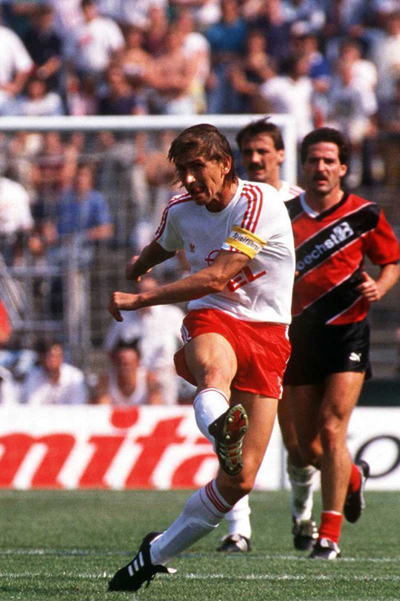 FC Bayern Kits & Merchandise : General Bayern Discussion - Page 273 ...