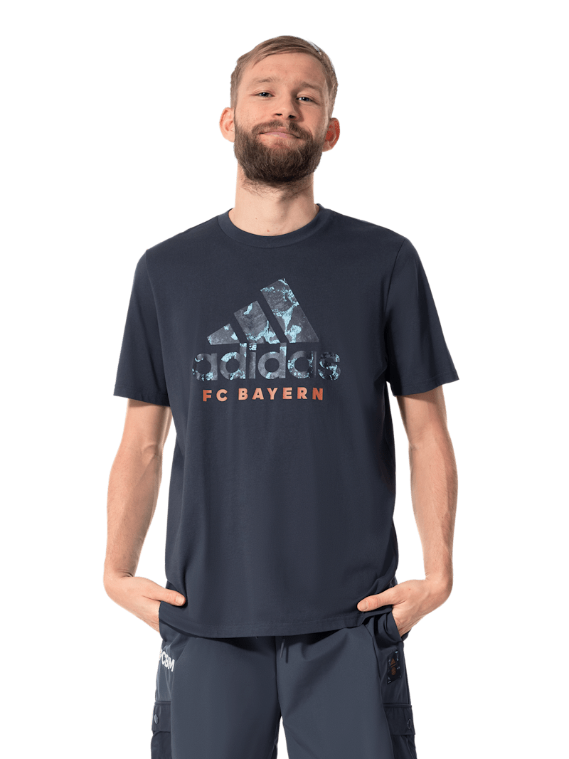 Men T-shirt Graphic FCBM anthracite | Official FC Bayern Munich Store